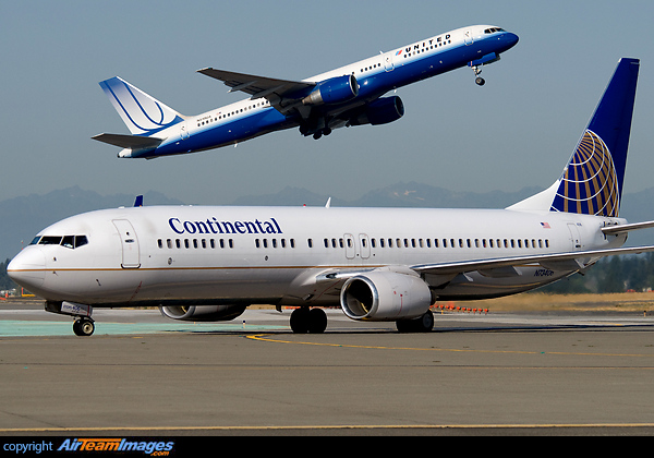 Boeing 737-924 (N73406) Aircraft Pictures & Photos (N519UA) Aircraft ...