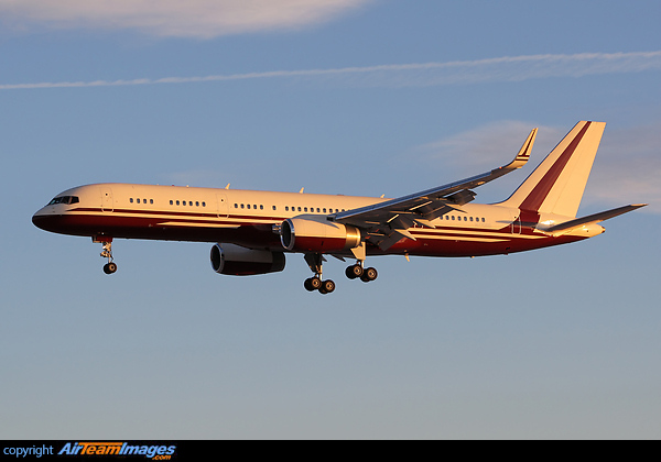 Boeing 757-2J4 (N770BB) Aircraft Pictures & Photos - AirTeamImages.com
