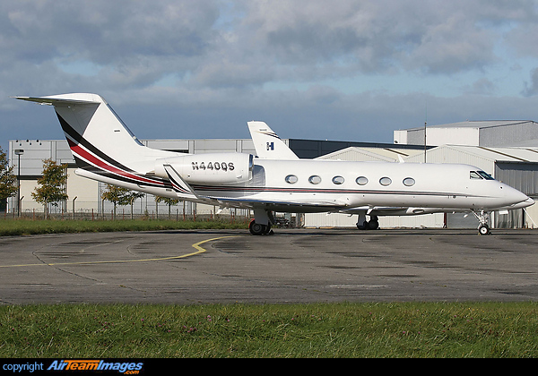 Gulfstream G450 (N440QS) Aircraft Pictures & Photos - AirTeamImages.com