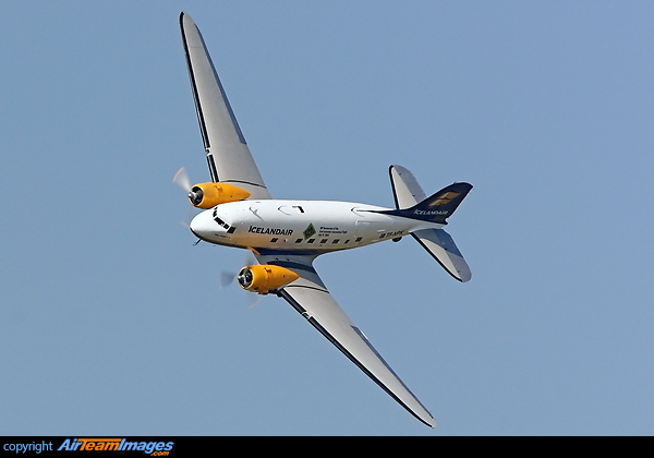 Douglas DC-3 / C-47 (TF-NPK) Aircraft Pictures & Photos - AirTeamImages.com