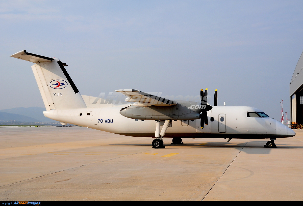 Bombardier Dash 8 102 Large Preview AirTeamImages