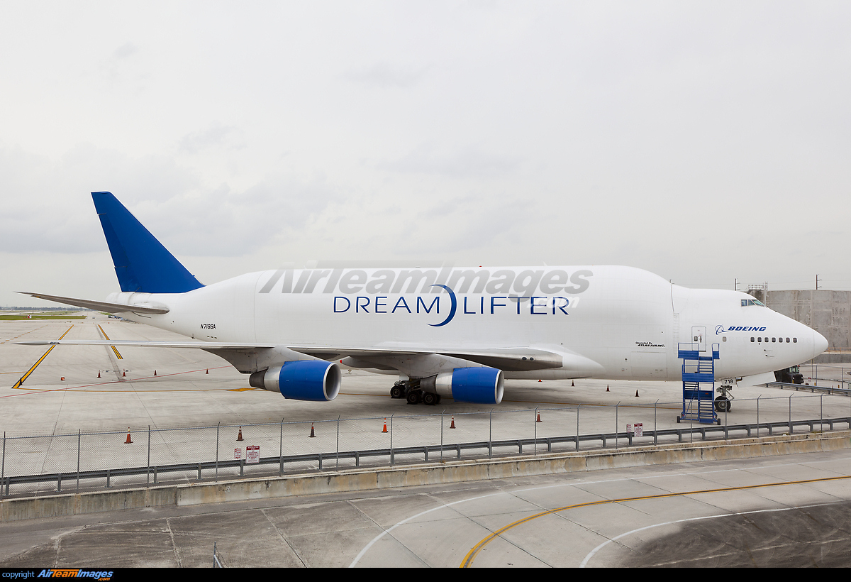 Boeing 747-400LCF Dreamlifter - Large Preview - AirTeamImages.com