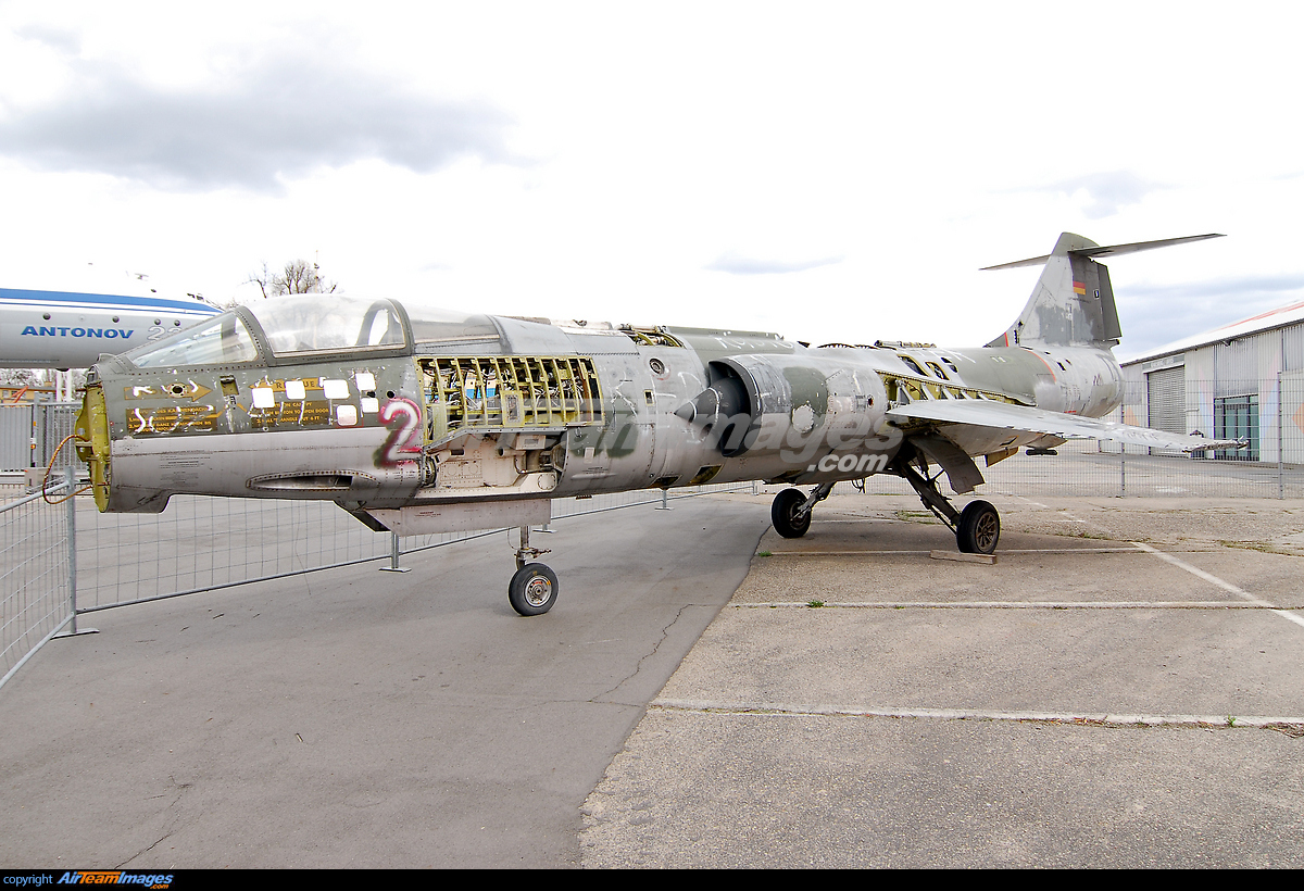 Lockheed F-104G Starfighter - Large Preview - AirTeamImages.com