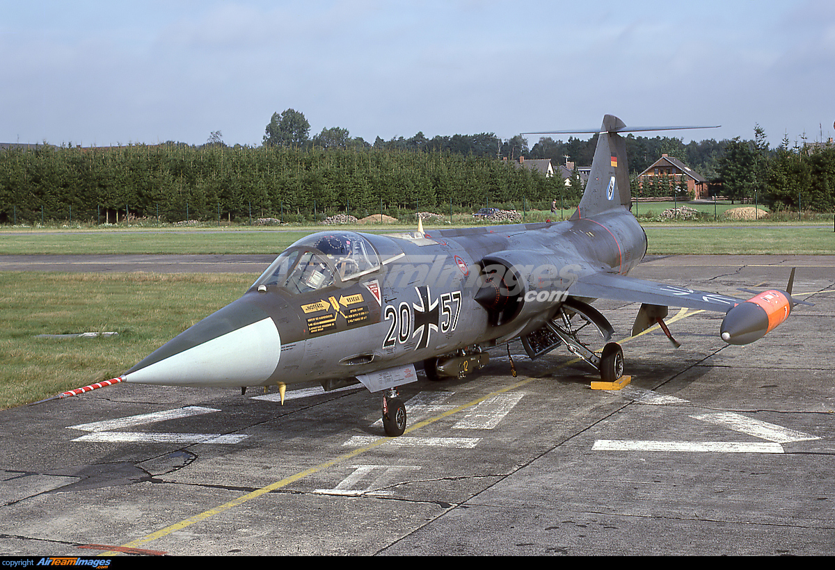 Lockheed F-104G Starfighter - Large Preview - AirTeamImages.com