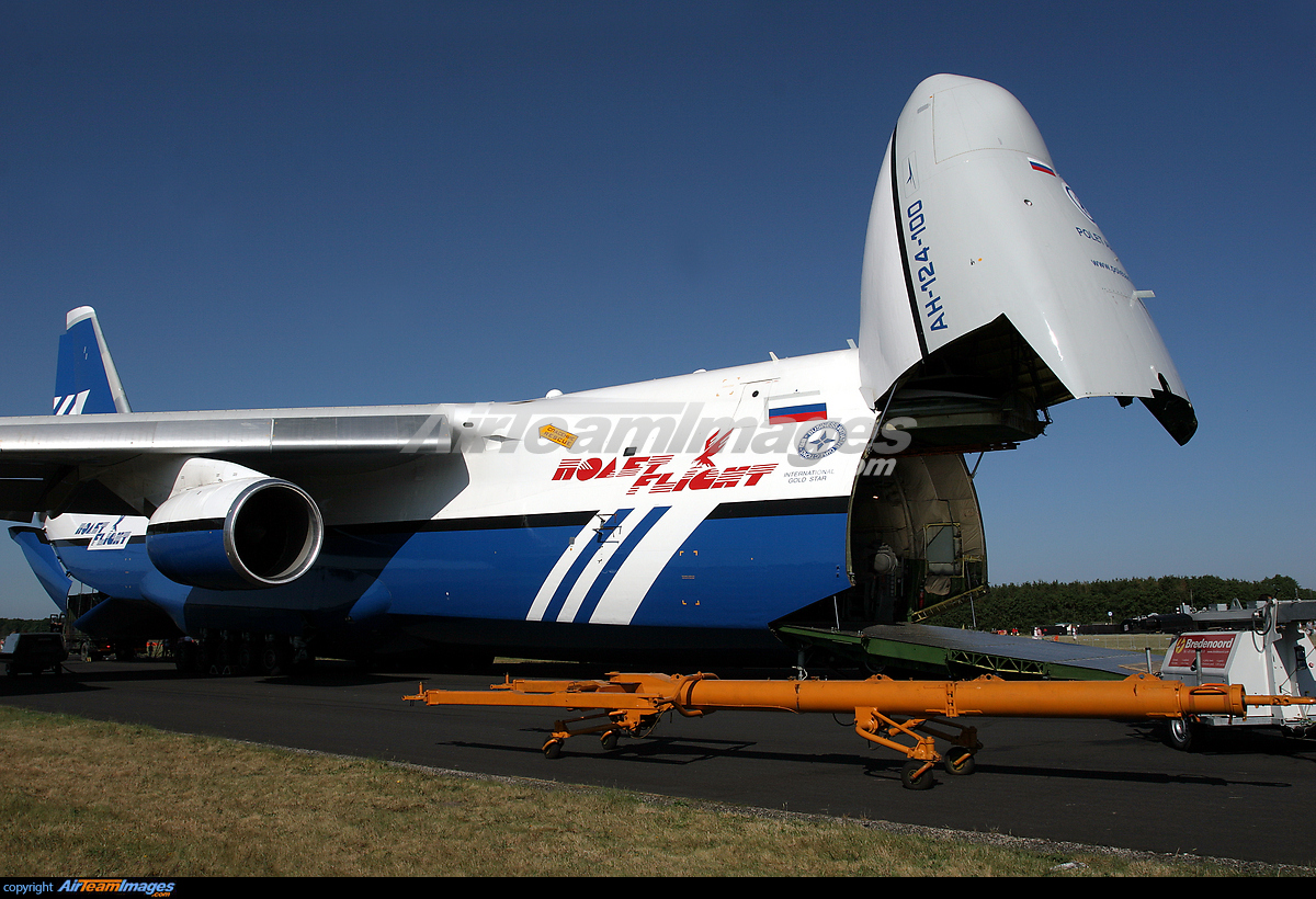 Antonov An-124-100 Ruslan - Large Preview - AirTeamImages.com