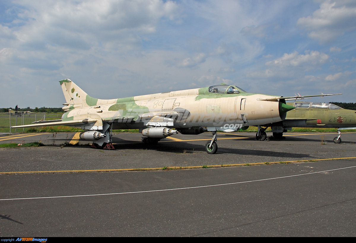 Sukhoi Su-20 - Large Preview - AirTeamImages.com