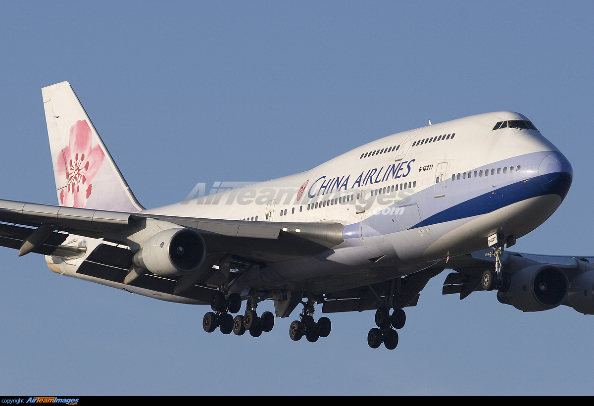 Boeing 747-409F - Large Preview - AirTeamImages.com