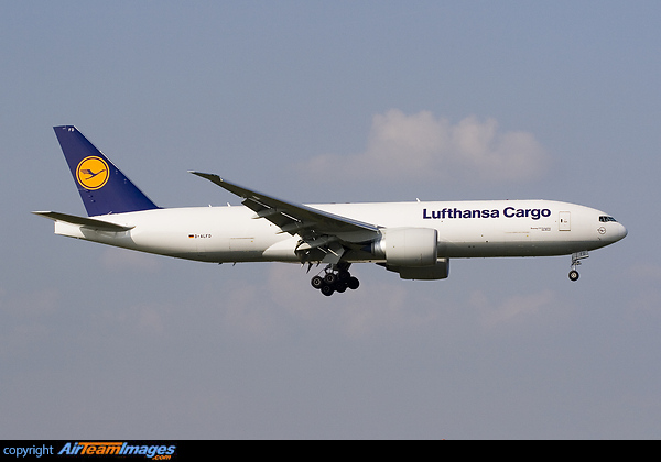 Boeing 777-FBT (D-ALFD) Aircraft Pictures & Photos - AirTeamImages.com