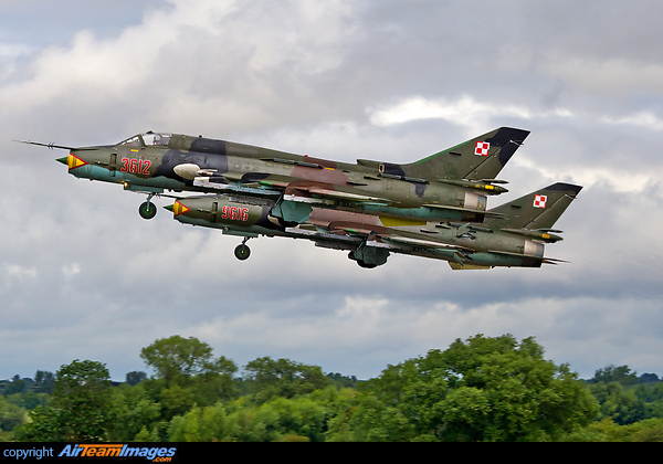 Sukhoi Su-22M-4 Fitter (3612) Aircraft Pictures & Photos ...