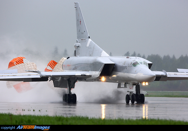 Tupolev Tu-22M-3 (RF-94140) Aircraft Pictures & Photos - AirTeamImages.com