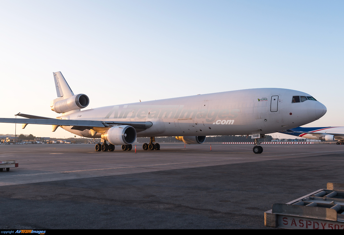 McDonnell Douglas MD-11F - Large Preview - AirTeamImages.com