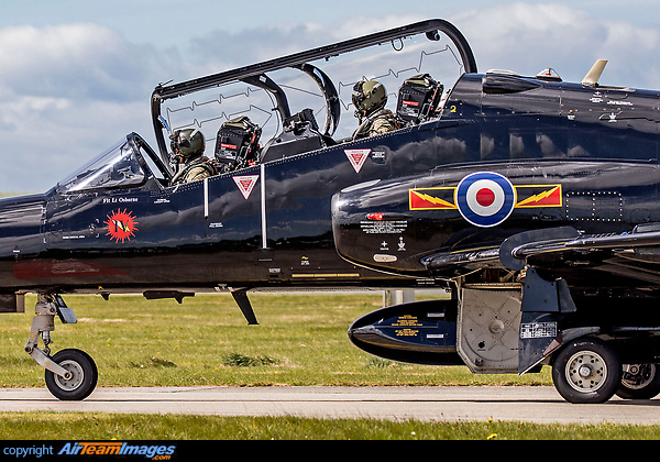 British Aerospace Hawk T2 (ZK019) Aircraft Pictures & Photos ...