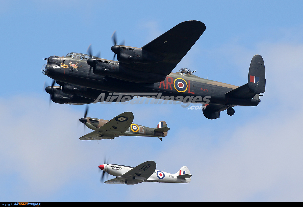 BBMF Formation - Large Preview - AirTeamImages.com