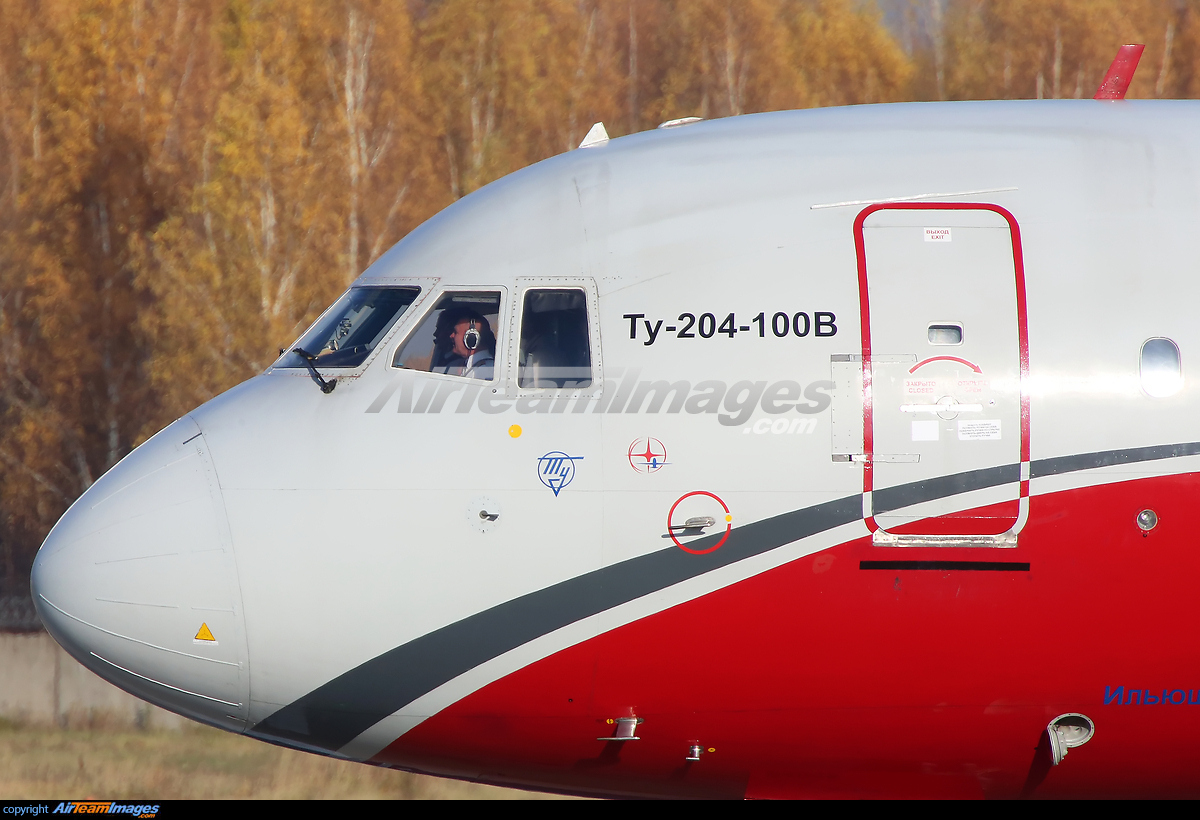 Tupolev Tu-204-100B - Large Preview - AirTeamImages.com