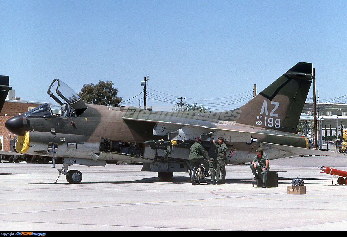 LTV A-7D Corsair II - Large Preview - AirTeamImages.com