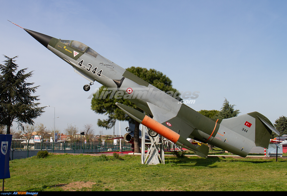 Lockheed F-104G Starfighter - Large Preview - AirTeamImages.com