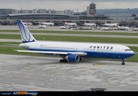 Boeing 767-322/ER (N644UA) Aircraft Pictures & Photos - AirTeamImages.com