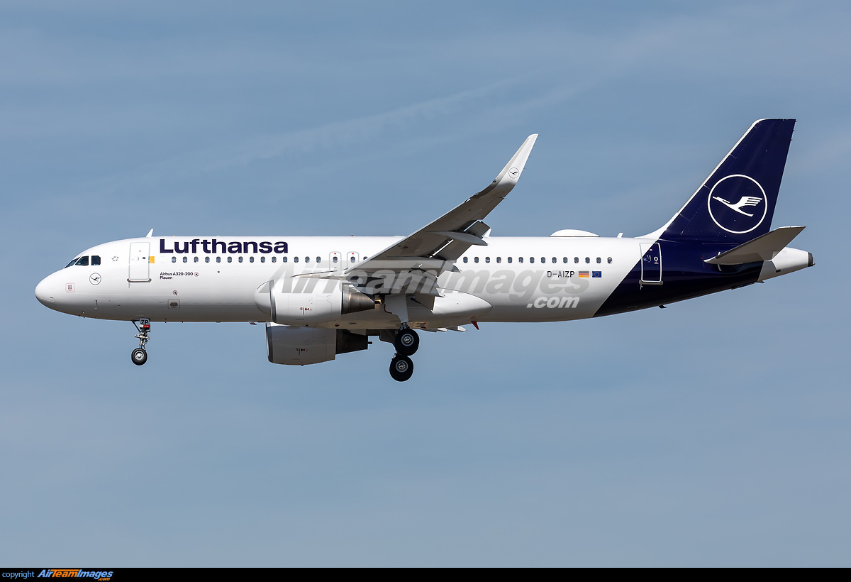 Airbus A320-214 - Large Preview - AirTeamImages.com