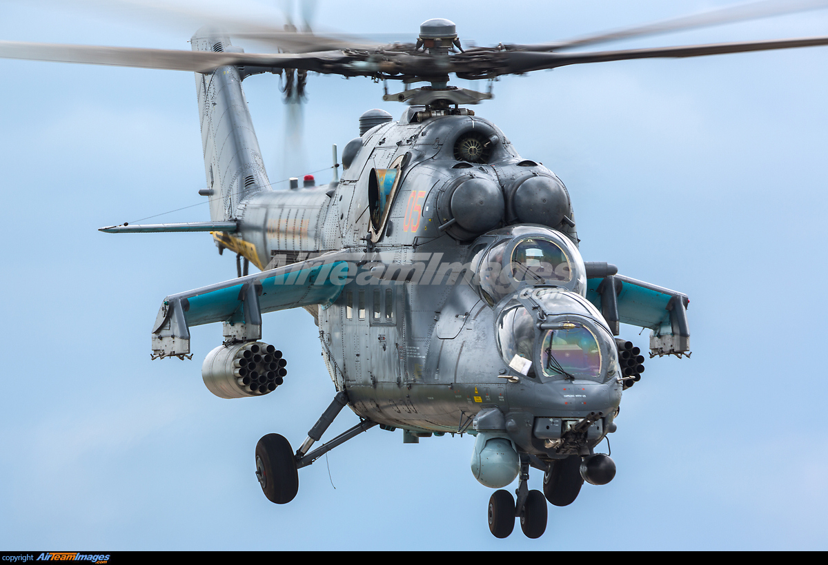 Mil Mi-35M - Large Preview - AirTeamImages.com