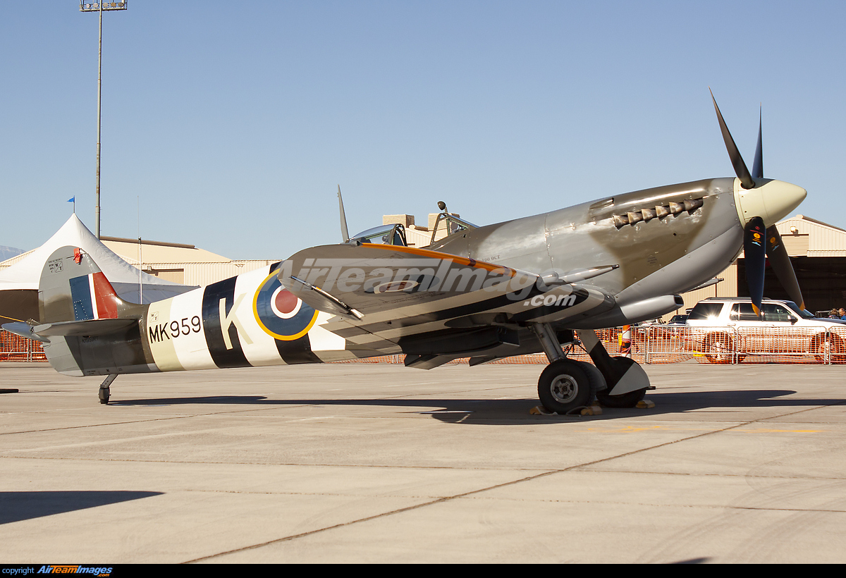 Supermarine Spitfire Mk.IX - Large Preview - AirTeamImages.com