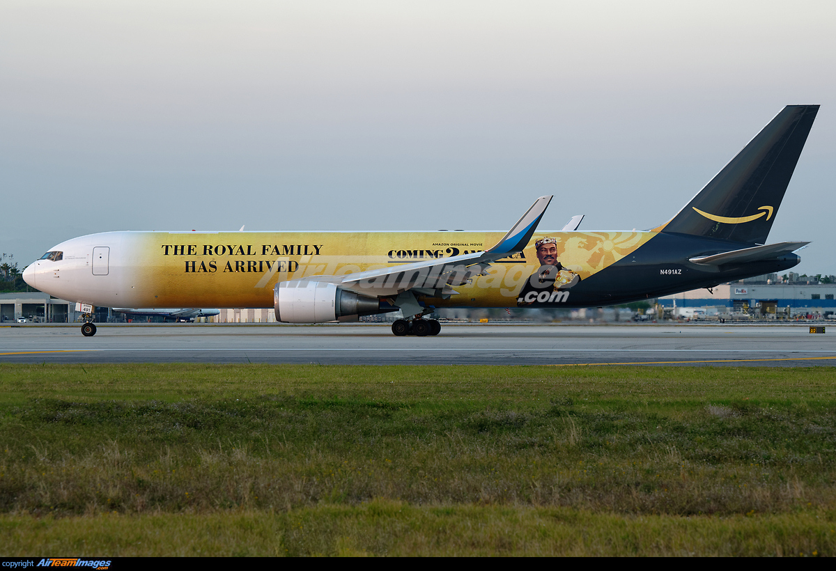 Boeing 767-323/ER(BDSF) - Large Preview - AirTeamImages.com