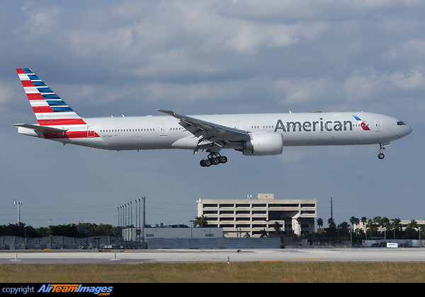 Boeing 777-323/ER (N723AN) Aircraft Pictures & Photos - AirTeamImages.com