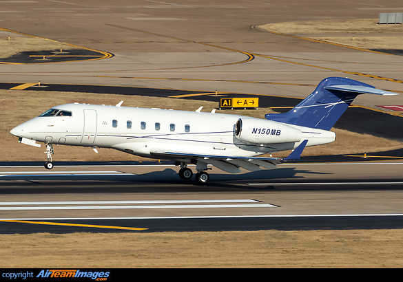 Bombardier Challenger 300 (N150MB) Aircraft Pictures & Photos ...