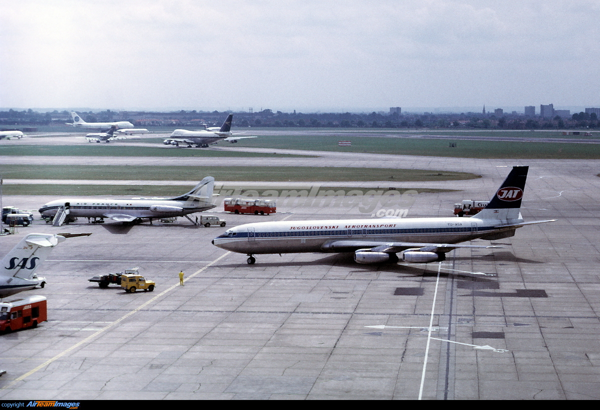 Boeing 707-321 - Large Preview - AirTeamImages.com