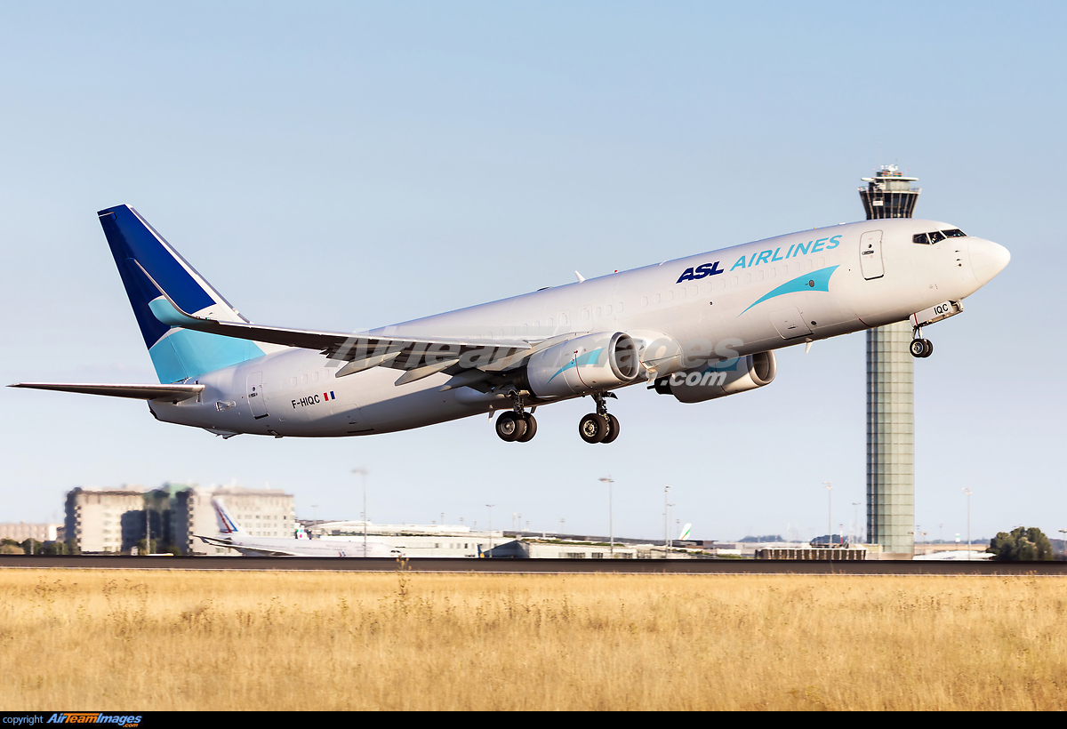 Boeing 737-8AS(BCF) - Large Preview - AirTeamImages.com