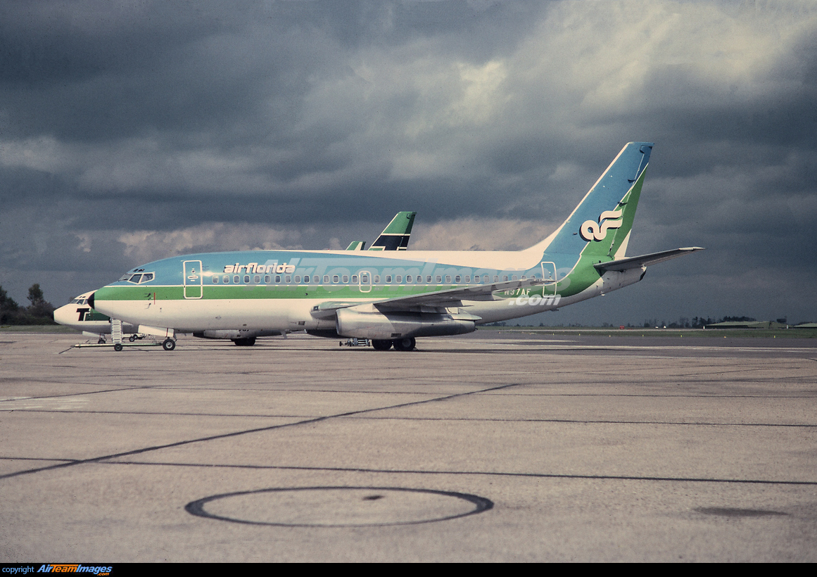 Boeing 737-2Q9/Adv - Large Preview - AirTeamImages.com