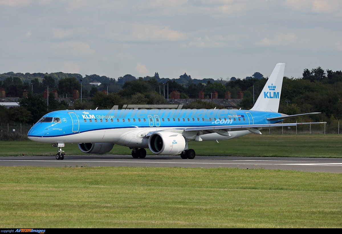 Embraer ERJ-190-E2 - Large Preview - AirTeamImages.com