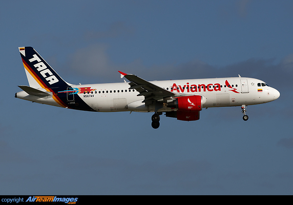 Airbus A320-214 (N567AV) Aircraft Pictures & Photos - AirTeamImages.com