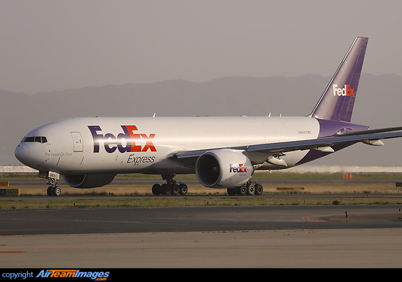 Fedex Plane 777