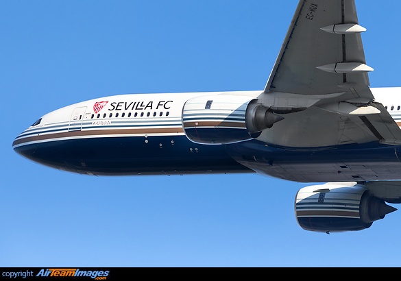 Boeing 777-212/ER (EC-MUA) Aircraft Pictures & Photos - AirTeamImages.com