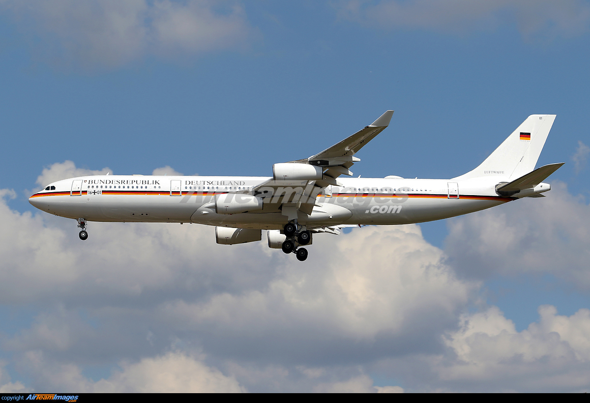 Airbus A340-313X - Large Preview - AirTeamImages.com