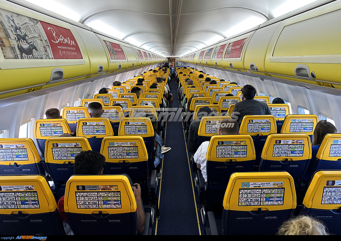 Boeing 737-8AS - Large Preview - AirTeamImages.com