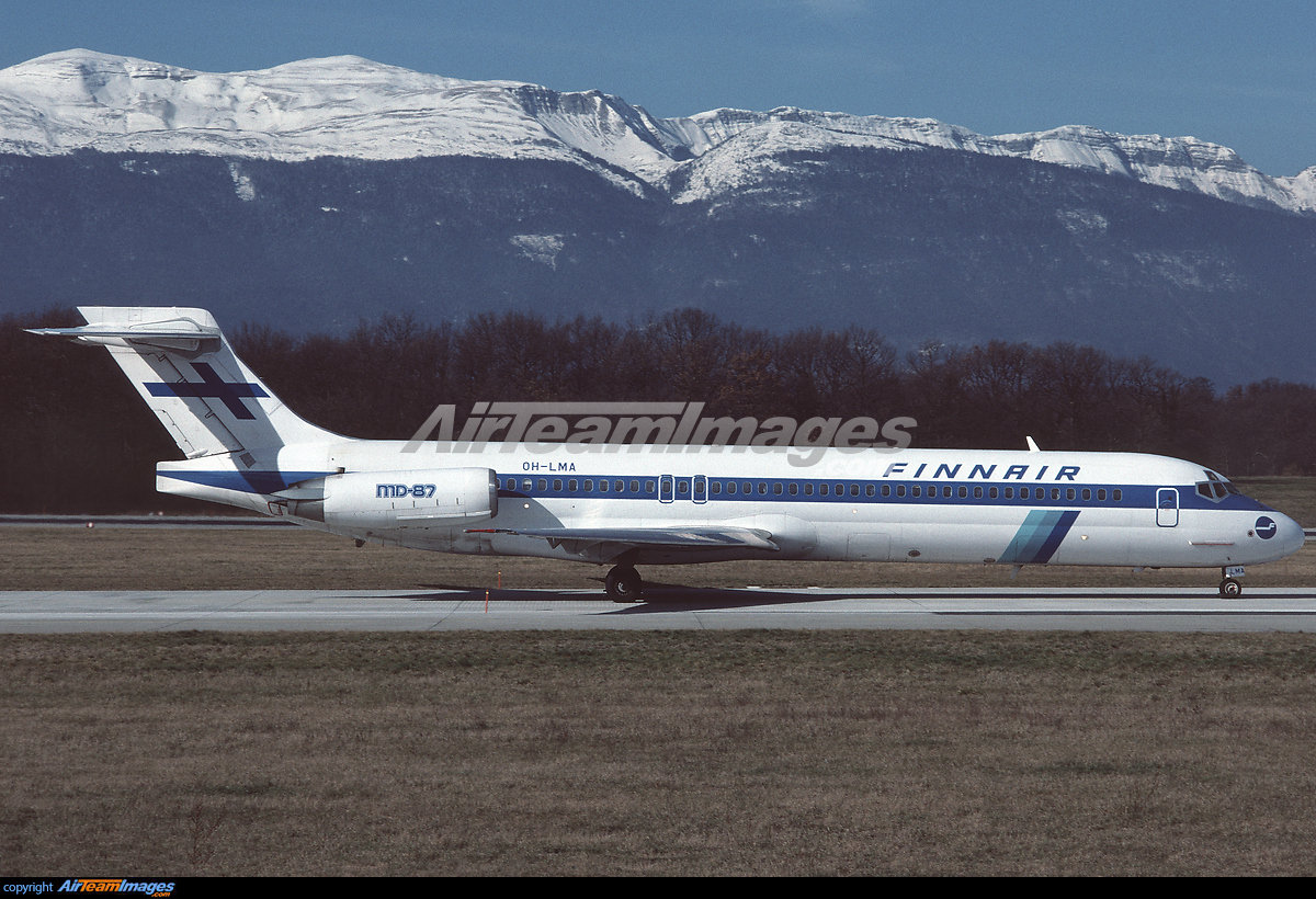 McDonnell Douglas MD-87 - Large Preview - AirTeamImages.com