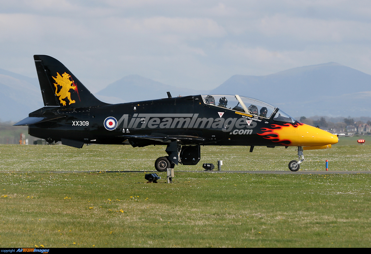 Bae Hawk - Large Preview - AirTeamImages.com