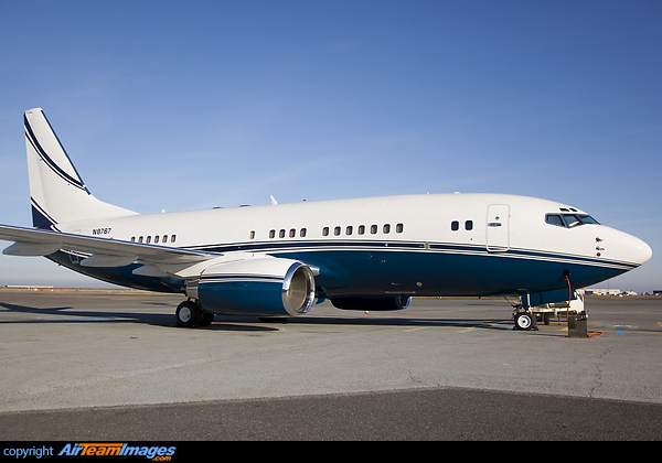 Boeing Business Jet BBJ (N8767) Aircraft Pictures & Photos ...