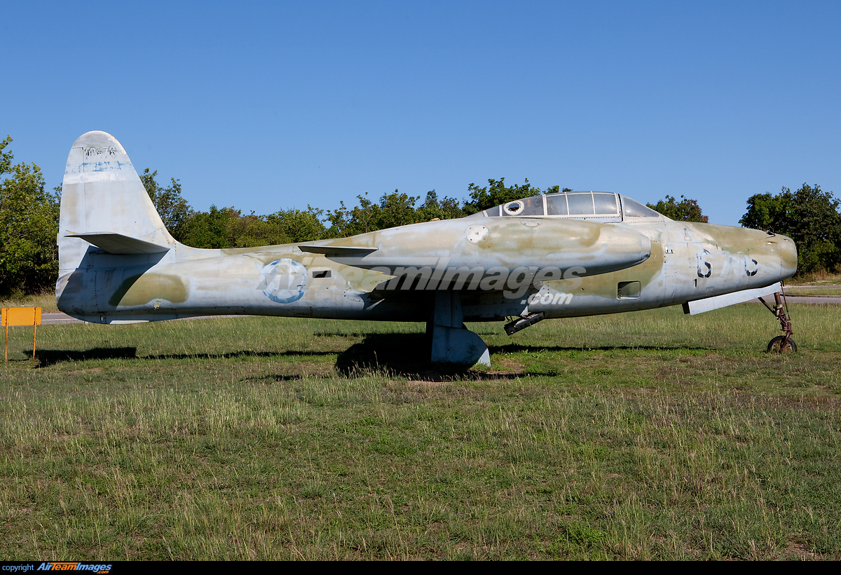 Republic F-84B Thunderjet - Large Preview - AirTeamImages.com
